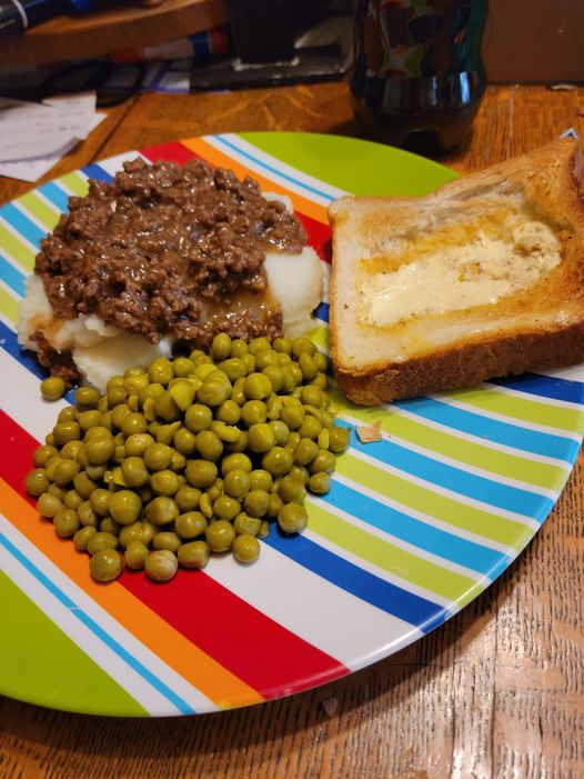👉 hamburger crumble – Recipes on a Budget